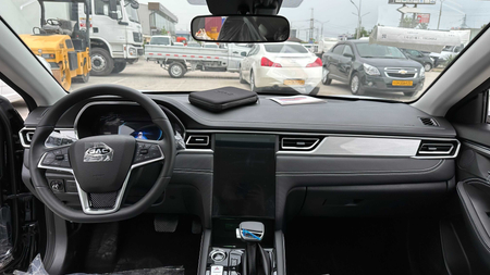 jac t7 sedan 2024