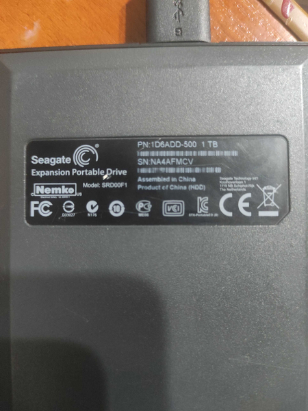 HDD 1 TB внешний накопитель