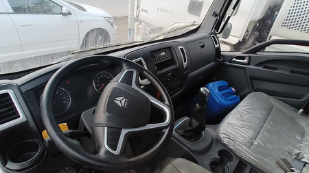 HOWO ассензатор гавновоз 5 тонн сотилади
