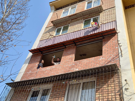 Установка бесшумный козырьков