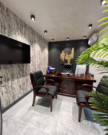 Аренда Hi-Tech Office Ц-1 Feed Up 55м2. Вдоль дороги 4-5 парковкочных