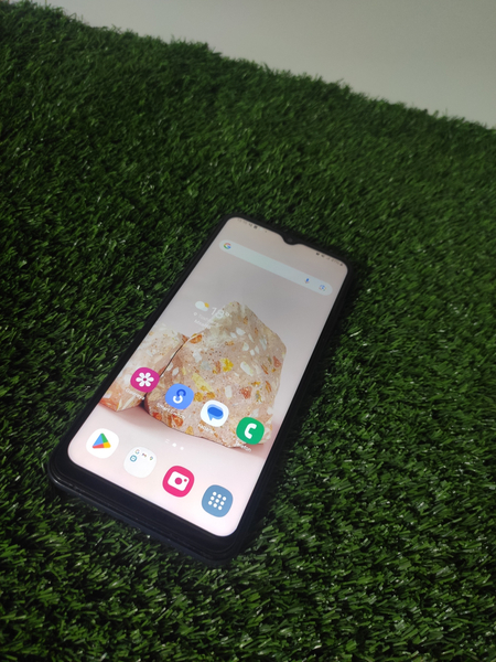 Samsung A13 Sotiladi