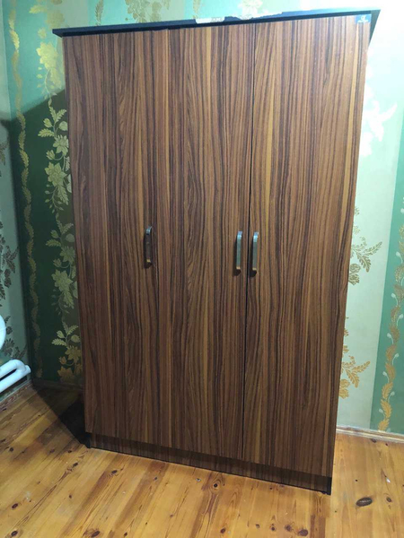 Дом  на Карасу  6  2 - комн. Отд.проживание