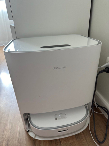 Робот пылесос DREAME