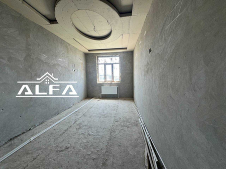 3 xonali 95m² 4-qavat uy sotiladi