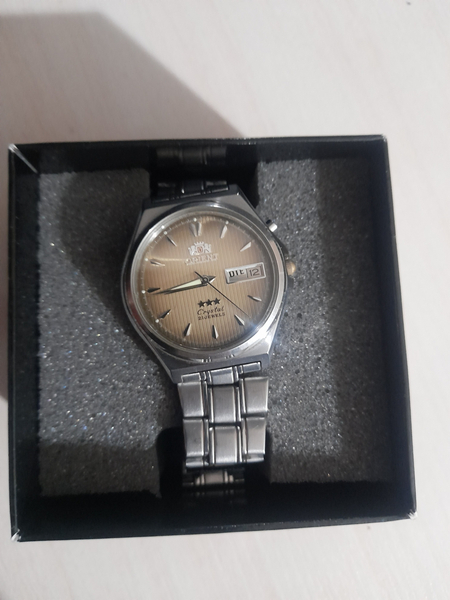 Orient soat. Saat. Часы