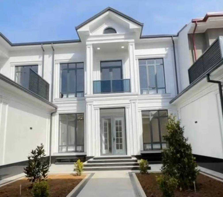 Продается Евро дом Ориентир: Зенит  250м2