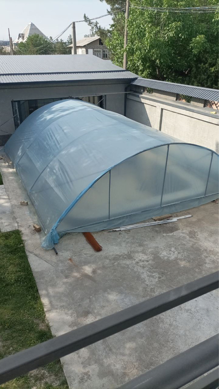 Продам  готовый парник.