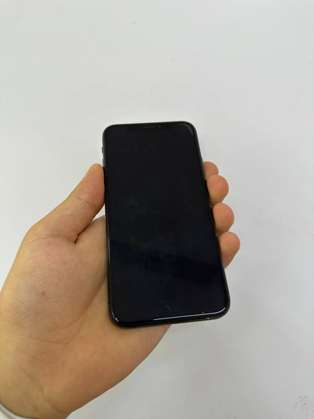 iPhone Xa 64 Gb Sotiladi