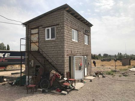 Продается шлакоблок цех в Ангрене