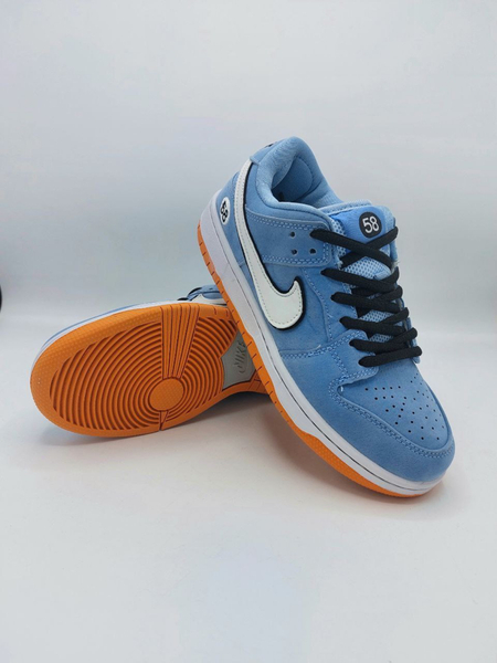 Nike SB Dunk Low Pro 
