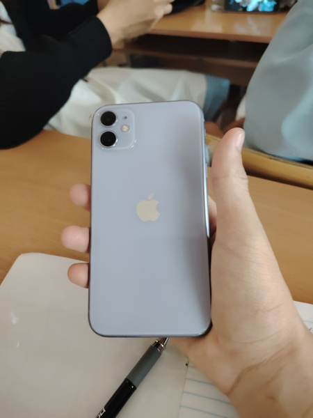 iPhone 11 64GB сатылады
