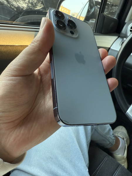 Iphone 13 pro 128 gb sotiladi holati zo\\\'r fes ishlamidi