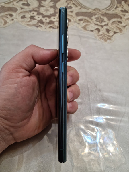 Samsung galaxy s22 ultra 5G Корея 12/256 гб