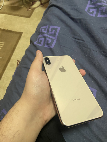 IPhone Xs Max  64 GB