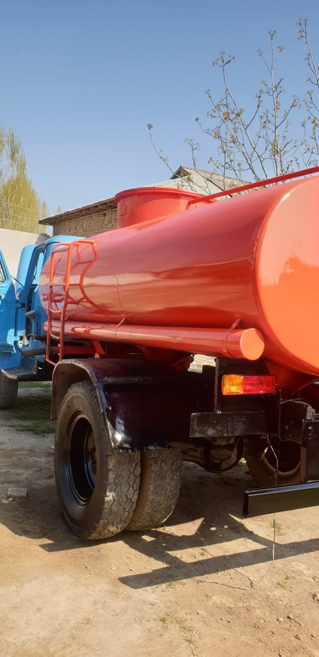 Нефть махсулотлари ёг махсулотларини ташимиз