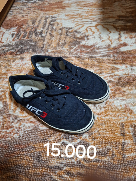 Продаётся обувь детская