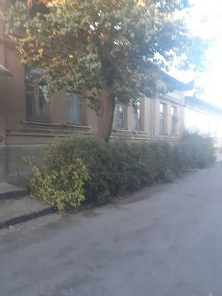 Продаётся:Срочна Лабзак Участка  Соток 5