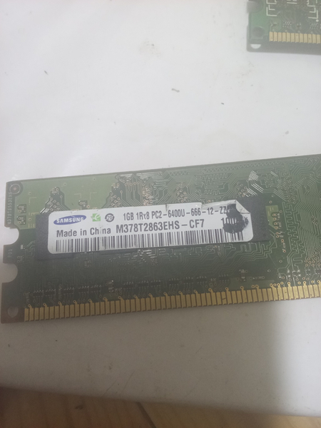 DDR2 aperativka Gigabayt