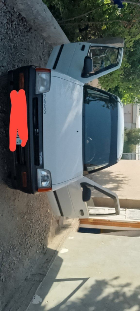 Tiko avtomobili sotiladi surowni