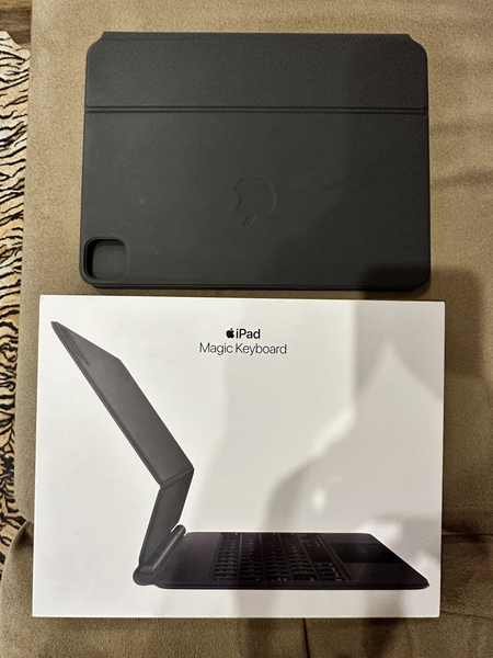 Продам iPad 11 Pro M2, 512 GB с клавиатурой в идеальном состоянии.