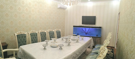 Продам своя 3в4-х комнатная 3в4/2/4 Сталинская планировка Чиланзар-1