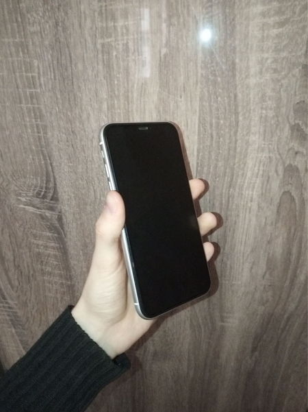 iPhone XR Память 128GB