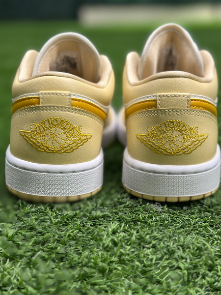 Nike Jordan 1 low