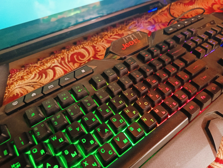 Клавиатура и мышь с подсветкой (RGB)