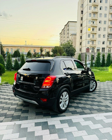 Tracker Avtomat full srochna Sotiladi