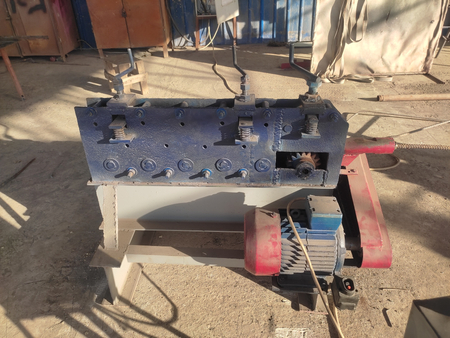 Armature tekislaydigan stanok