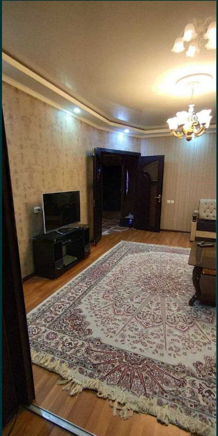 (К128441) Продается 3-х комнатная квартира в Мирабадском районе.