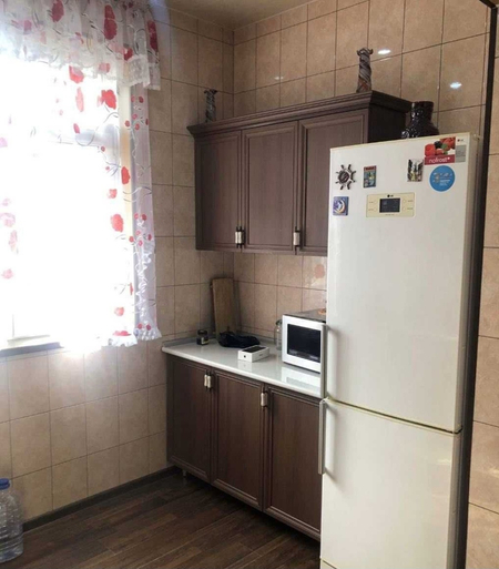 Срочно  аренда  юнусабадский  район 2 квартил 2/2/4