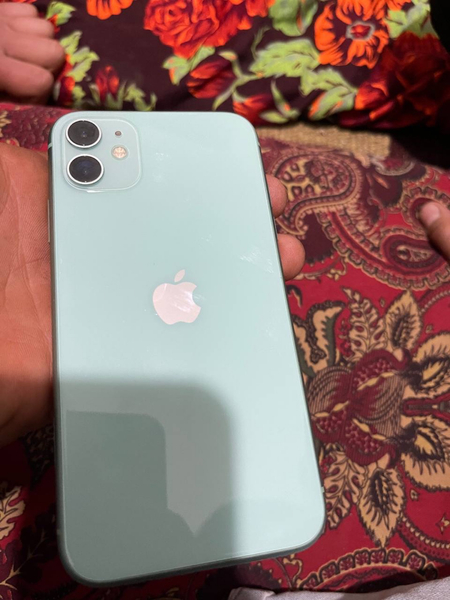 iPhone 11 green 128GB