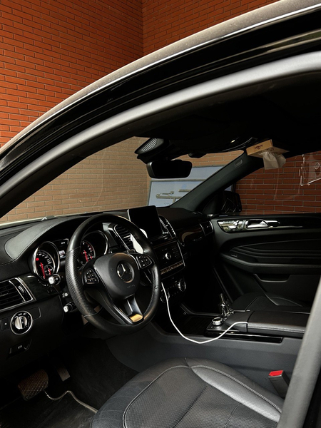 Mercedes-Benz GLE cupe 400 sotiladi