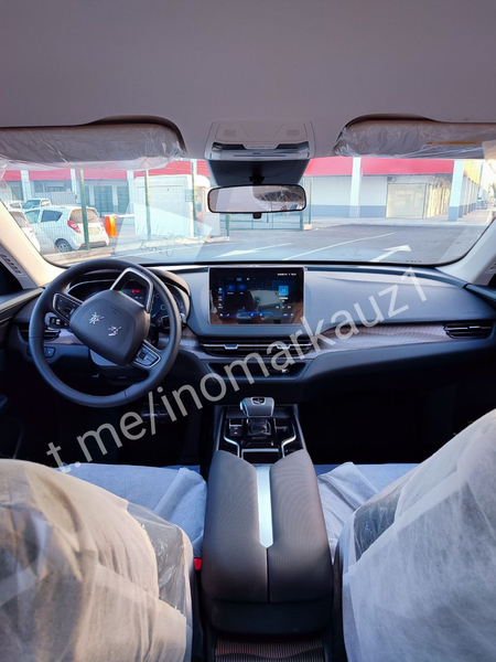 Hongqi e-qm5 в наличии