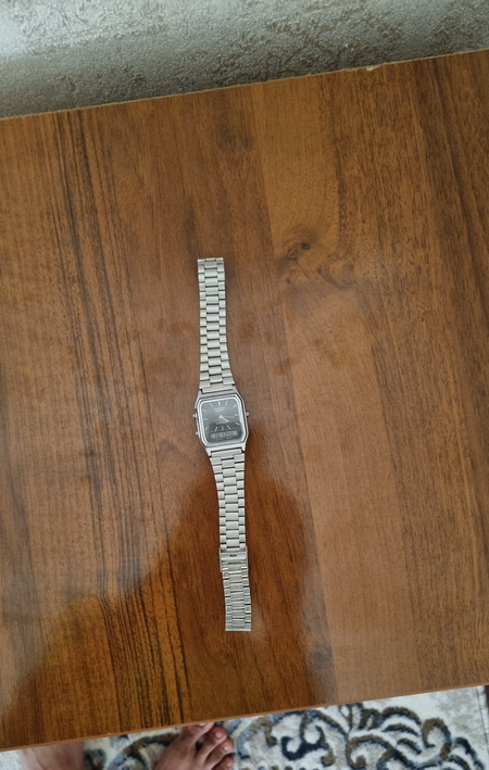 Casio vintage AQ 230