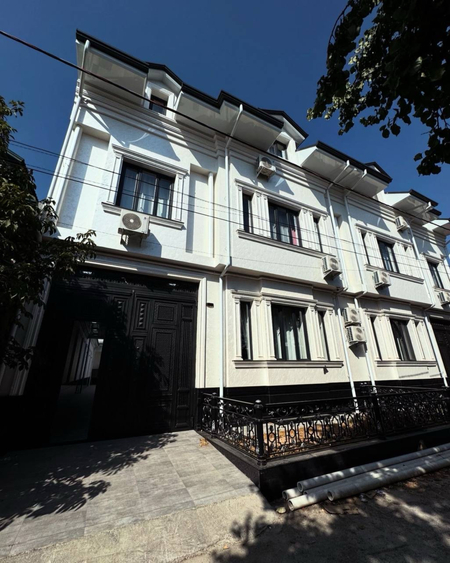 Продаётся евро дом участок