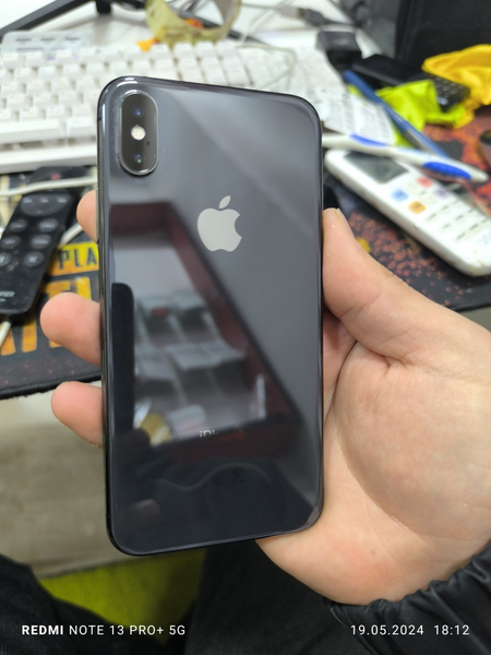 Iphone X satiladi aybi joq kor dok bar saz bari yomkust 78 pamit 256