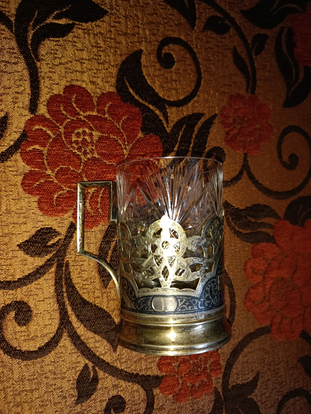 Серебряный подстаканник