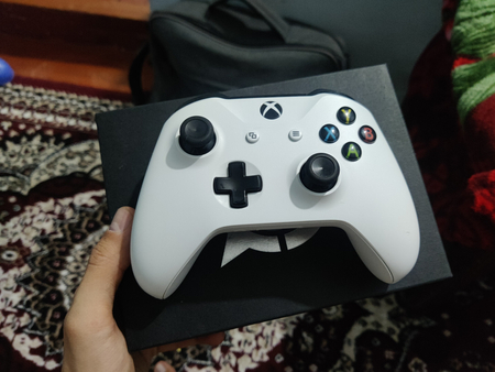 Джойстик от Xbox One S