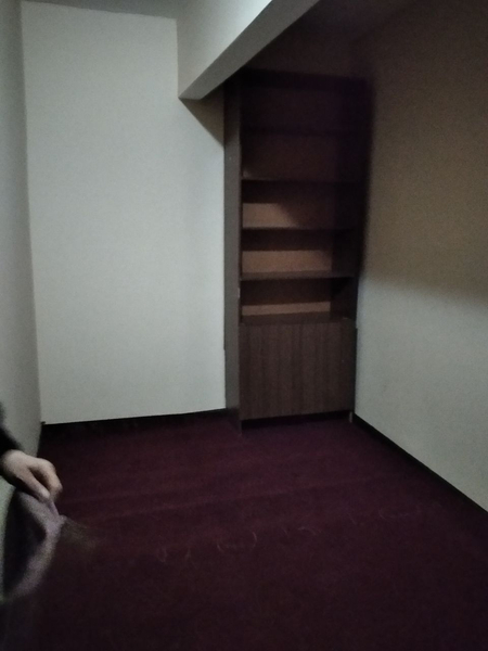 Срочно солилади 2 хонали ҳамма нарсаси билан