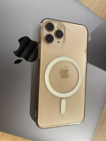 Срочно продается iPhone 11 Pro