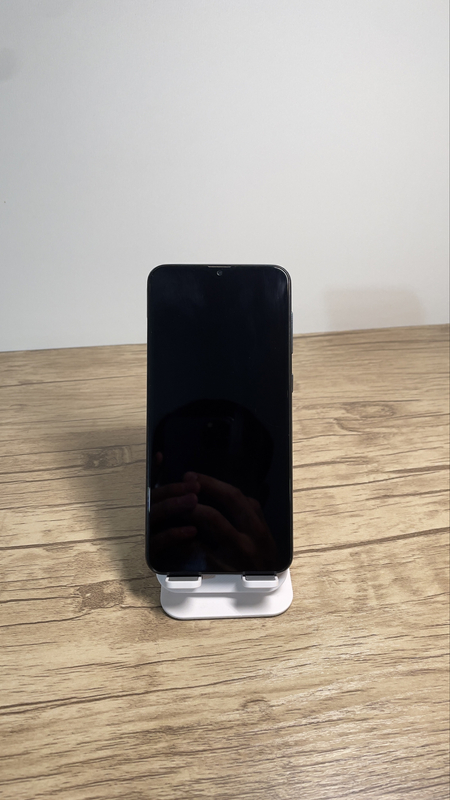 Samsung Galaxy A30 s sotiladi