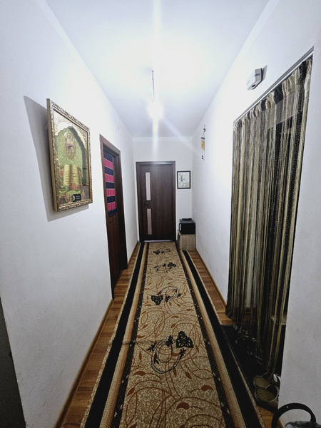 ! Sergeli 8 Xudud 2 xona 2 etaj Novostroyka Srochno sotiladi