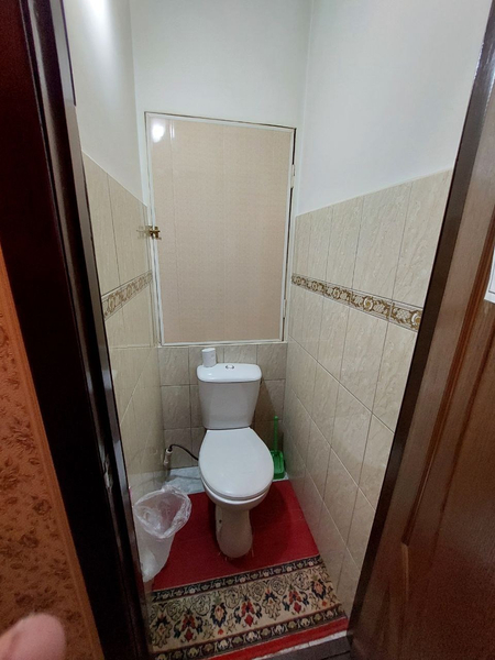 Продаю 2 ком квартира на 2 этаже 5 этажного дома. Авиосозлар 4.