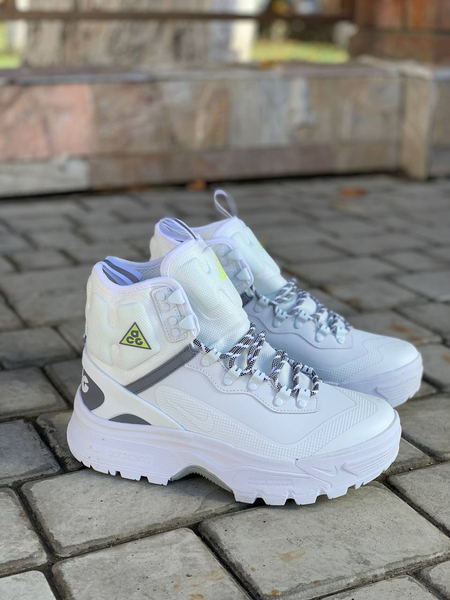 Nike ACG Gore tex