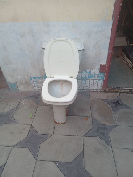 Unitaz sotaman prodayu