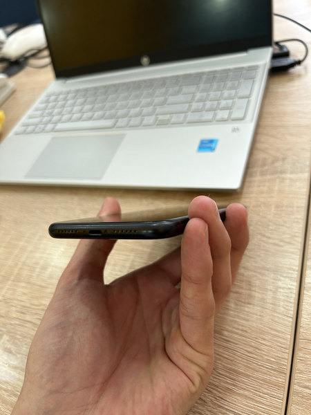 Iphone XR 64 GB идеальный