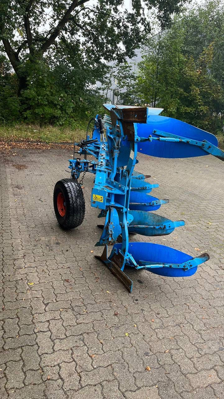 Lemken Europal 7. Belarus, Case, John Deere, Claas tortadi